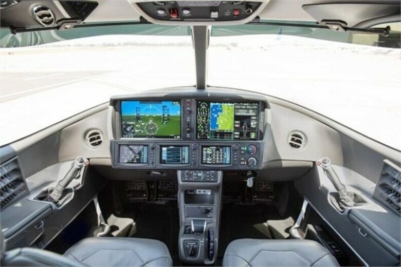Exclusive Private Jets: Cirrus Vision SF50-G2 2021 ⋆ Beverly Hills Magazine