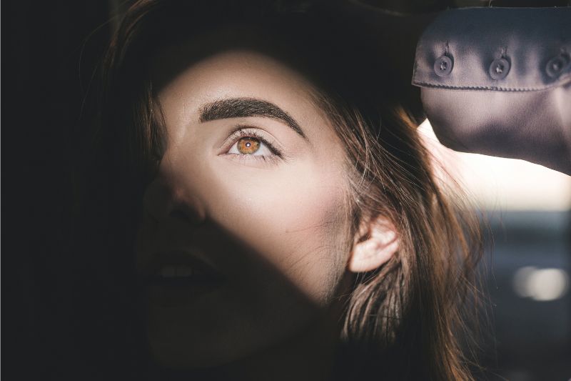 How to Take Proper Care of Your Eyebrows ⋆ Beverly Hills Magazine