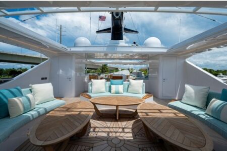The Best Yachting Vessel: Majesty 140' ⋆ Beverly Hills Magazine